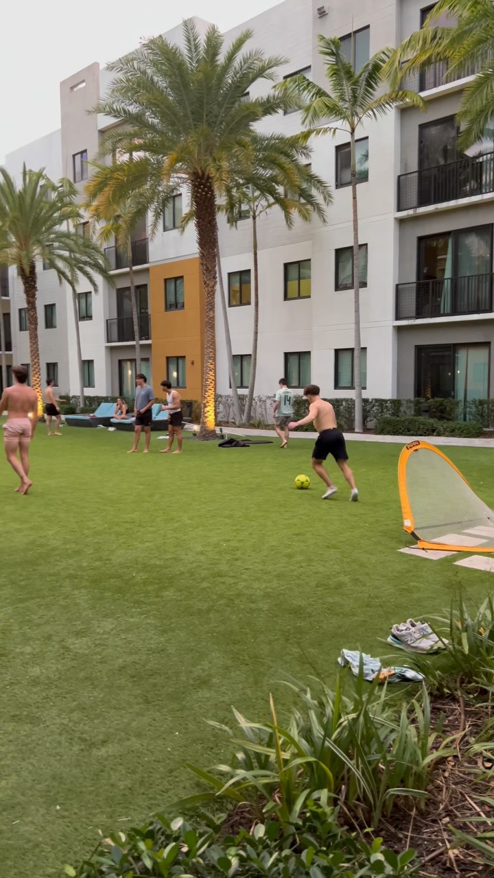 University Park | Boca Raton, FL Student Apartments near FAU